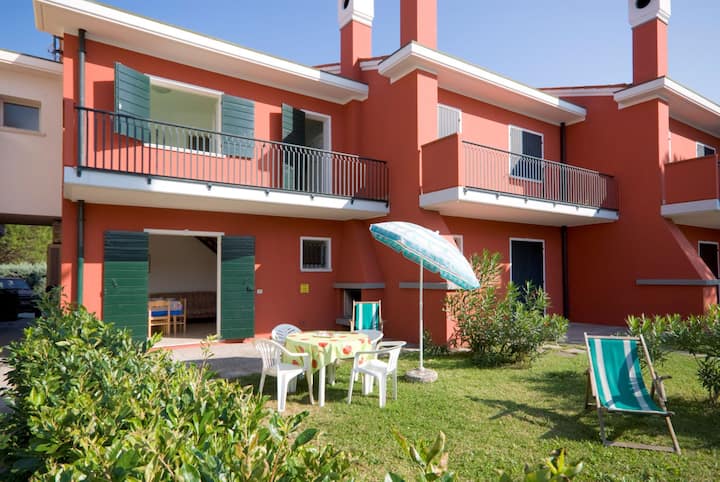 Maison De Ville Relaxante Avec Accès à La Piscine - Bibione Pineda