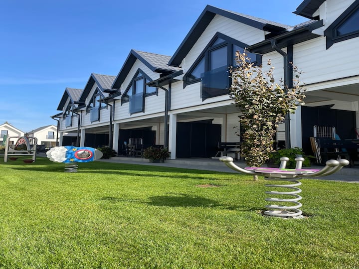 Comfortable Holiday Homes Near The Beach, Sauna - Ustronie Morskie