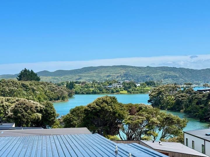 Sunset Stay - Raglan Holiday Home - Raglan