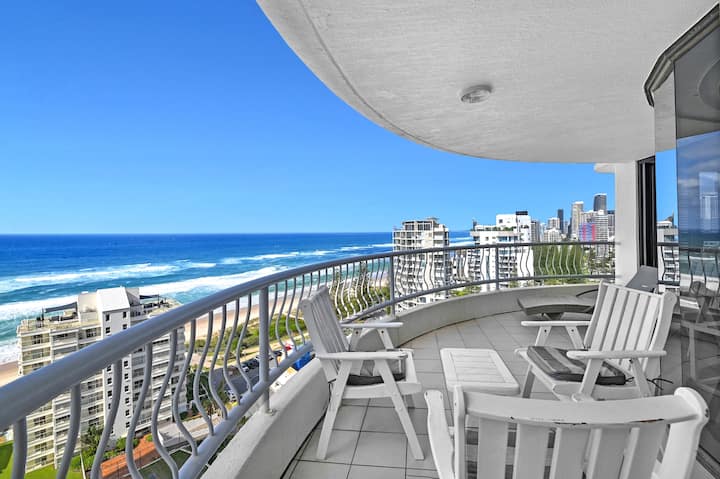 Breathtaking Ocean View 3bedroom Apt With Parking - Broadbeach