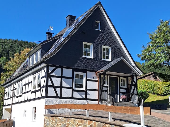 Ferienwohnung Zur Basemicke - Schmallenberg