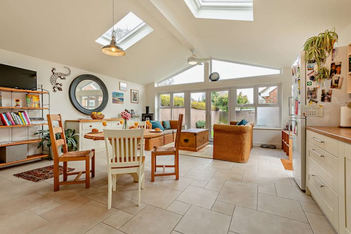 Haven House Lymington Home With Garden & Annex - Milford on Sea