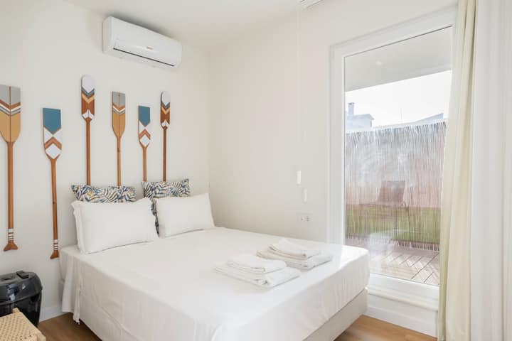 Salicornia Guest House - Room 5 - Lighthouse - Faro