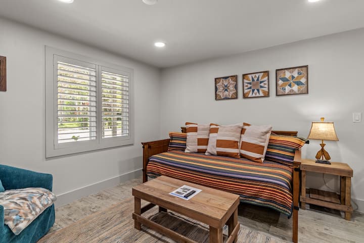 Jensen's Marina And Cottages - Cottage #15 - North Captiva Island, FL