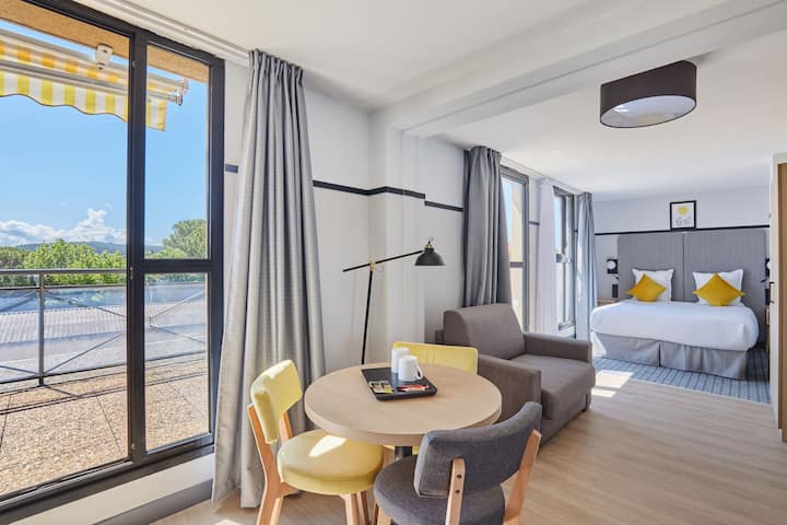 Studio à Deux Pas Du Centre-ville + Terrasse - 