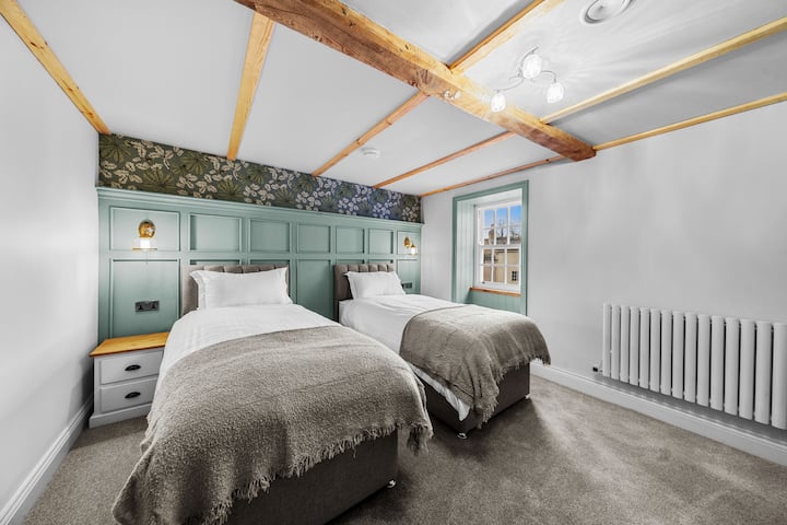 Tilly's Cosy Cottage Retreats - Cave Cottage - Knaresborough