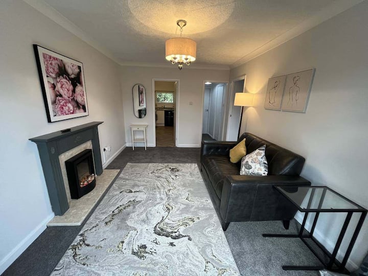Seaside Escape- Sleeps 3, Balcony & Parking - Ingoldmells
