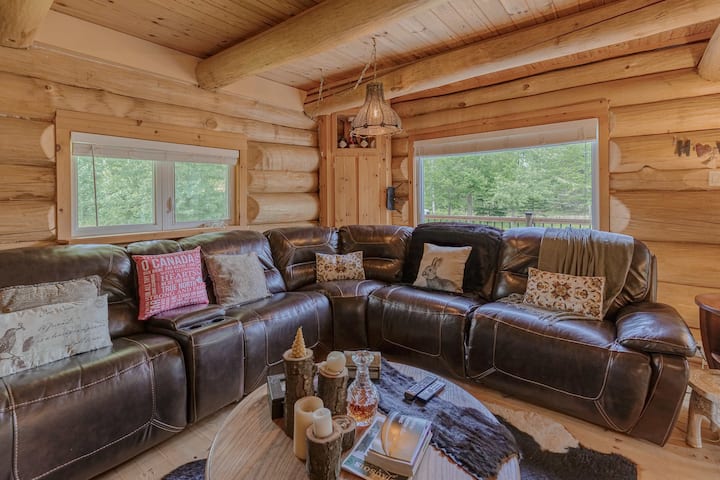 Lakeside Escape With Private Sauna And Hot Tub - Laurentides