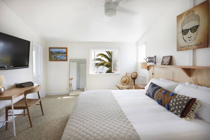 Summerland’s Best! Ocean Views & Stylish Interior - Summerland, CA