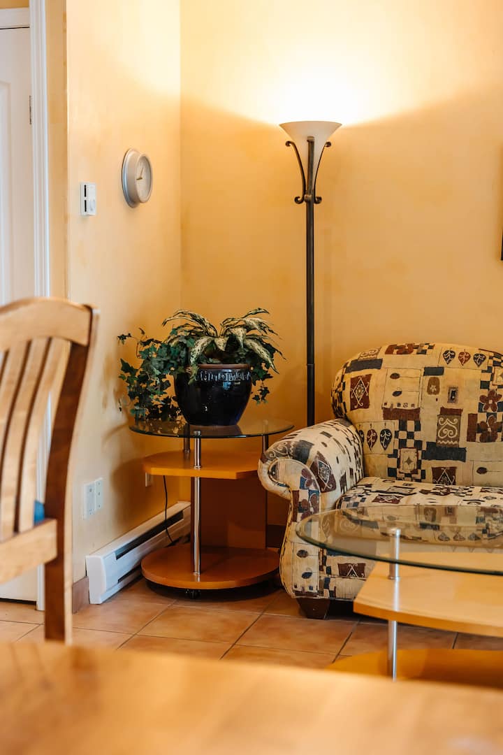 403 -  Lakeside Retreat With Pool - Casaloma - West Kelowna