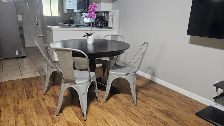 Serene 2br Hideaway Near Downtown & Airport - Pleasant Valley - Austin