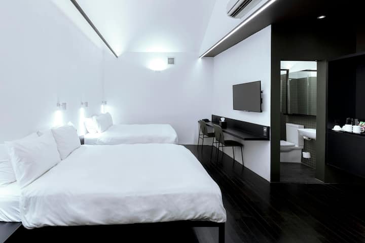 Family Room In Chinatown With Queen Bed - Singapur