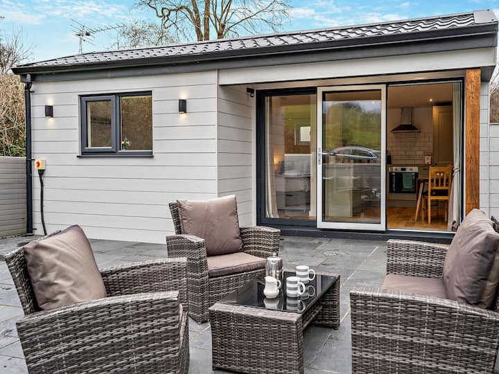 1 Bed In Aberaeron (95972) - Aberaeron