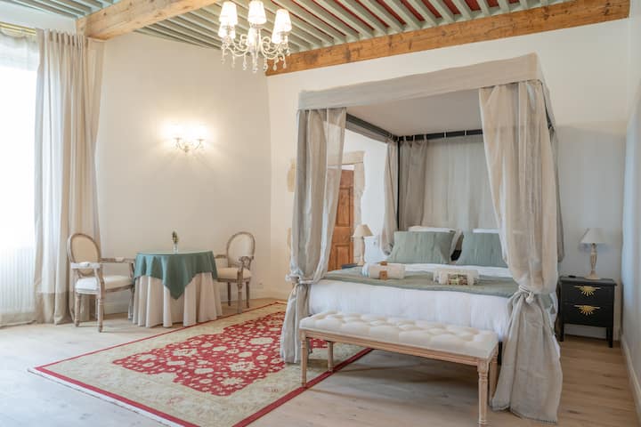 Chambre Romantique- Vue Sur La Campagne- La Tour - Montélimar