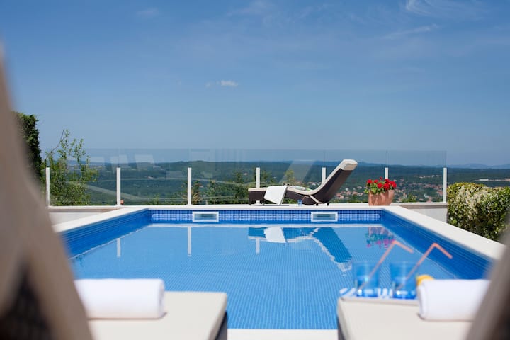 Villa Rosa Magica - Happy Rentals - Labin