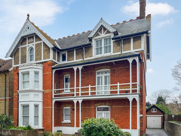 West Bay Apartment - Westgate-on-Sea