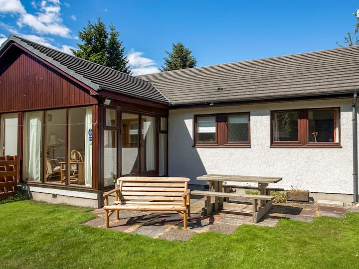 Heath Cottage - Boat of Garten