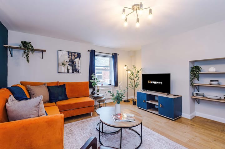 Modern Central 3 Bed Apartment, Great For Couples! - Chester, UK