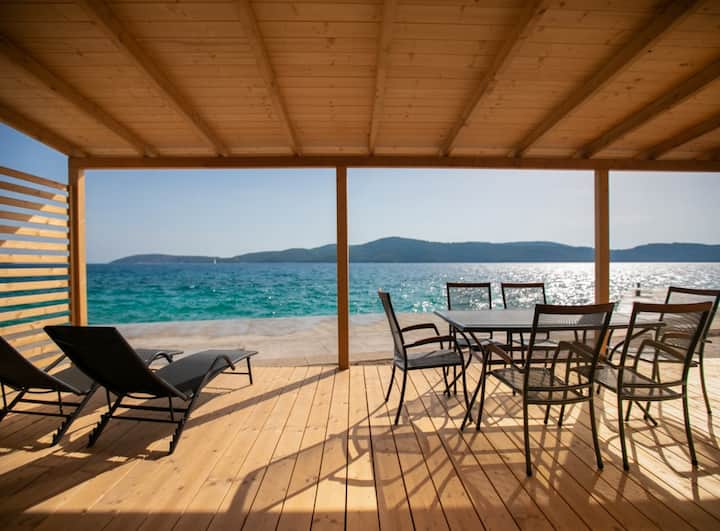 Resort Deluxe Mobile Home (6+1) Beachfront - Šibenik