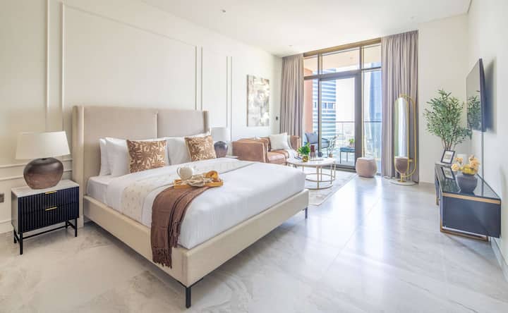 Modern Studio W/ Partial Burj View In Business Bay - Dubai