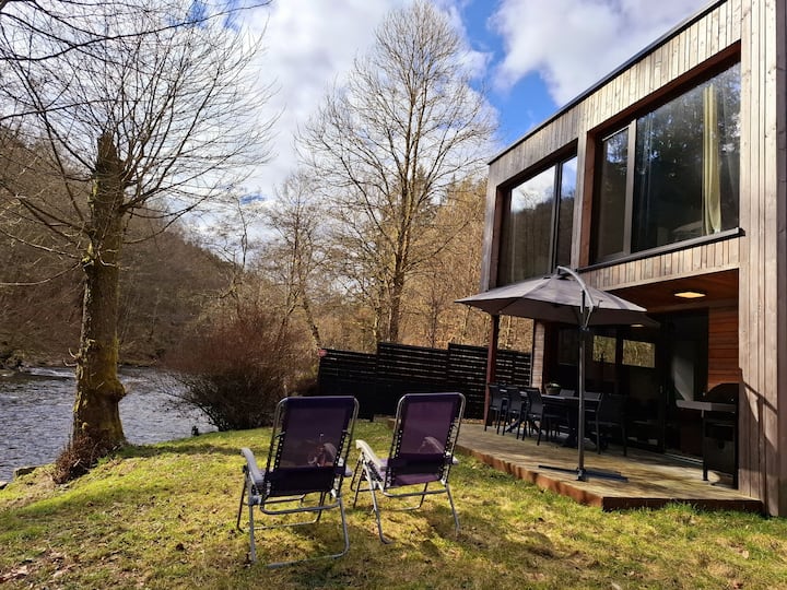 Le Vieux Pont - Chalet Confort Au Bord De L'eau - Bertogne