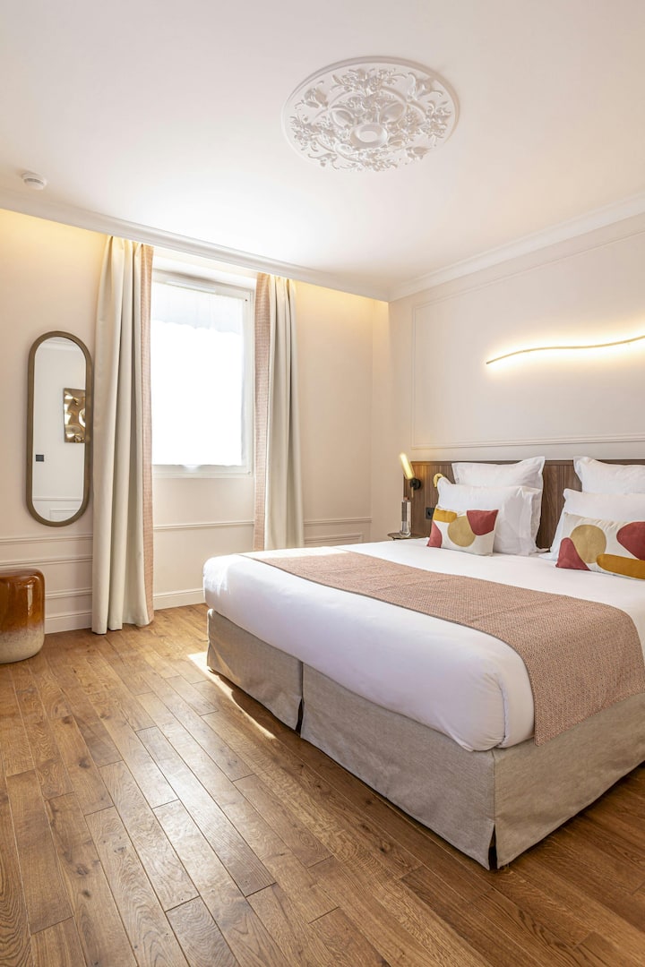 Beautiful Apartment In The Heart Of South Pigalle - Paris