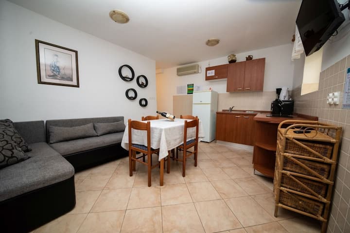 Appartement Ivona ( 105521-a1 ) - Njivice