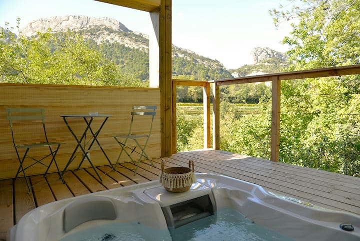 Treehouse Lodge In The Dentelles De Montmirail - Vaison-la-Romaine