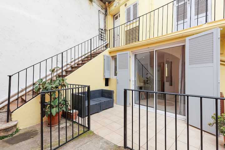 Immogroom - Charmant Logement à 2 Pas Du Port - ibis budget Cannes Centre Ville