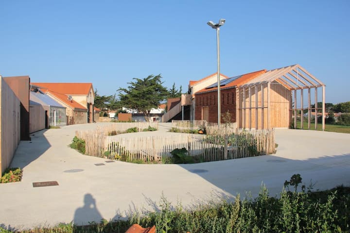 Appart-hôtel, 4 Personnes, Avec Mezzanine - Brem-sur-Mer