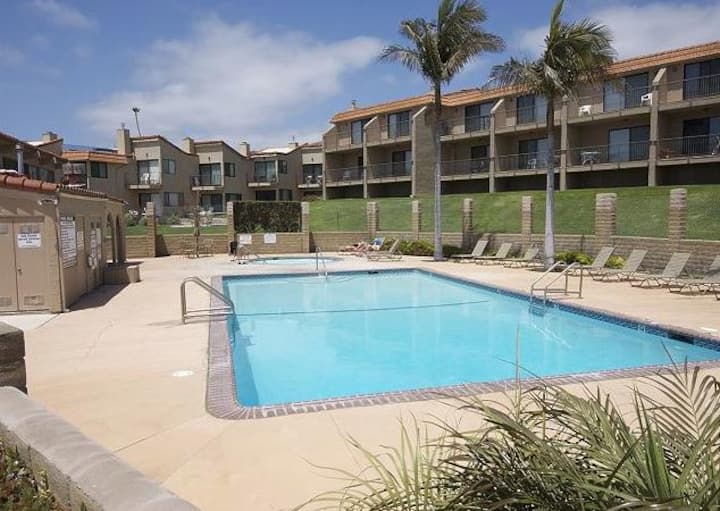 Pismo Shores #120 - Corner Unit With Ocean Views - Pismo Beach, CA