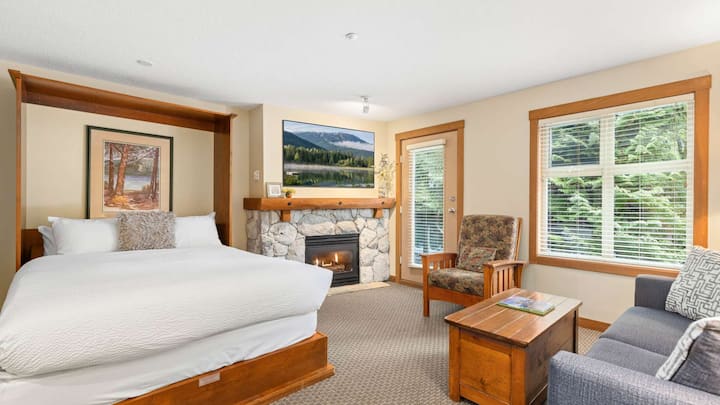 Lost Lake Studio 323 On Free Shuttle Route To Ski - ウィスラー