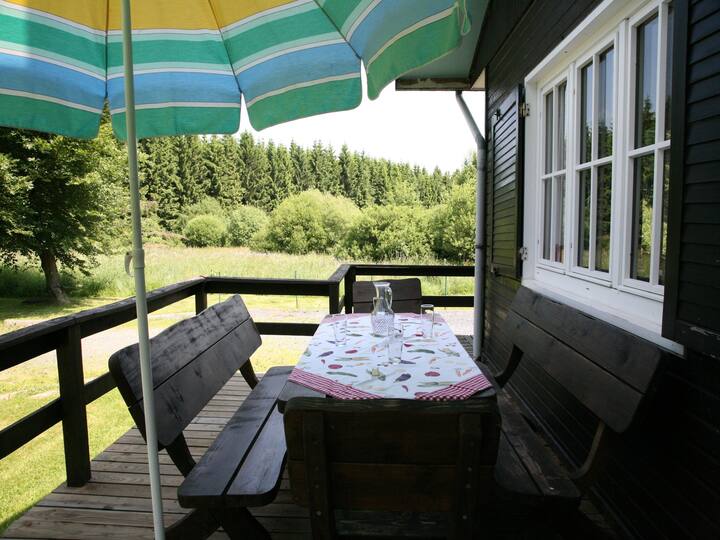Spacious Chalet With Private Garden In Waimes - Butgenbach