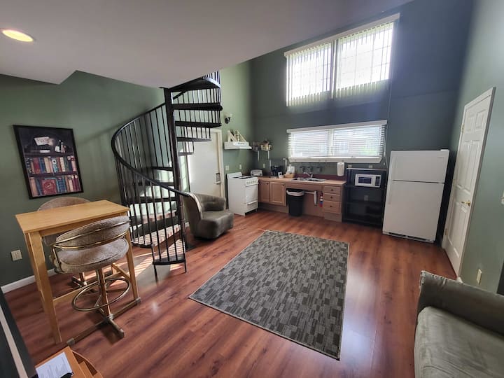 Suites On Chocolate - The School - Hershey, PA
