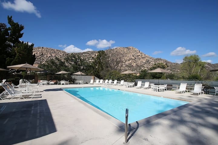 Best Place To Unwind! Onsite Pool, Free Parking - San Diego County, CA