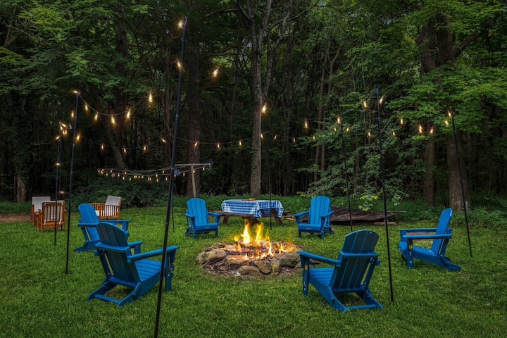 4br 50-acre Ridge Retreat | Trails & Fire Pit - 格林斯伯勒