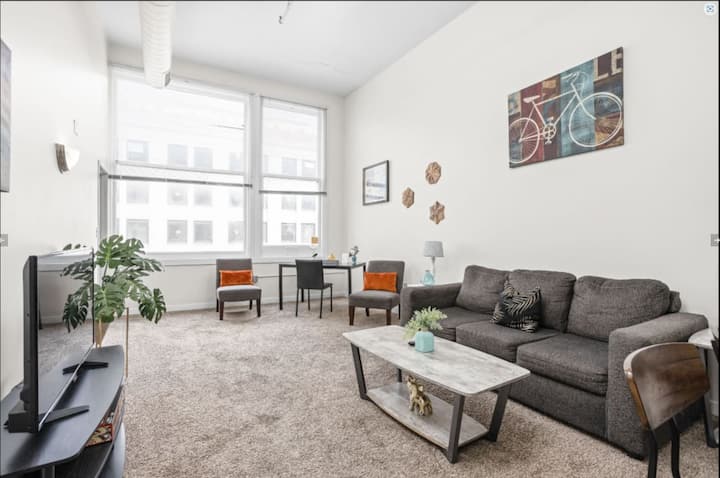 Cozysuites - 2br With Direct Skybridge Access #6 - Mars Hill, IN