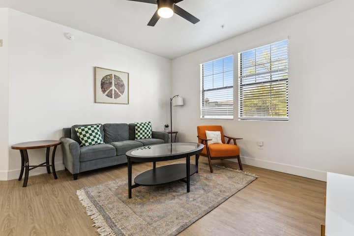 Cozysuites Glendale By The Stadium With Pool! 26 - Glendale, AZ