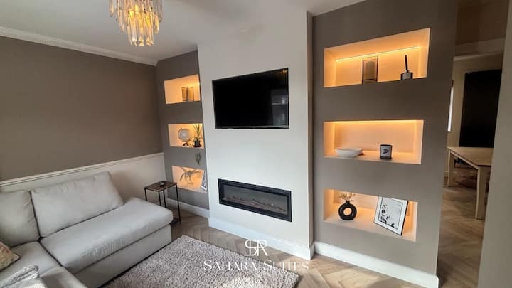 Stylish 2bed Home - Sleeps 04 - Contractors Stay - Oldham