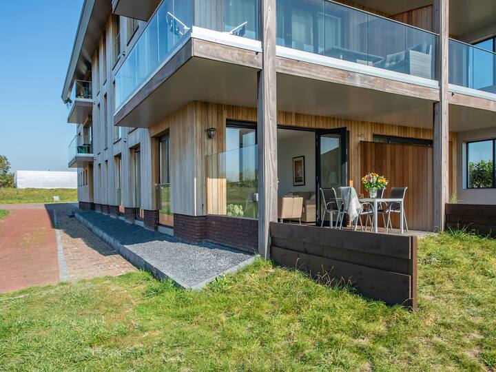 Tasteful Apartment With Marina View - Kamperland