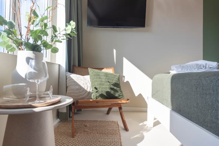 Studio Dune Smile - Stylish Overnight Stay In - Zandvoort
