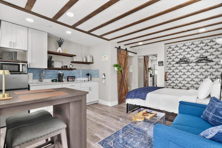 Sala 4 - St Pete Beach Gem! - St. Pete Beach, FL