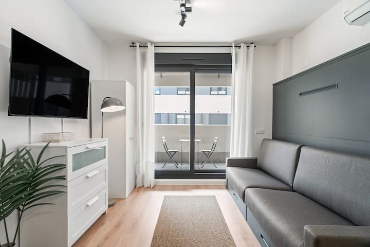 Apartamento Con Garaje Y Piscina - Tres Cantos