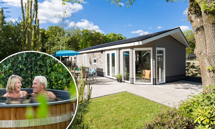 Ferox 5 Personen Wellness (Hottub) - Ede