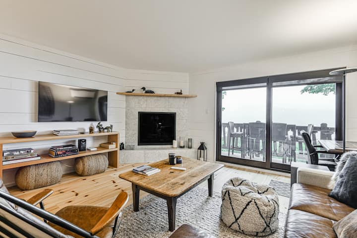 Mountain-lake Retreat: Cozy Condo With Great Views - Mont-Tremblant