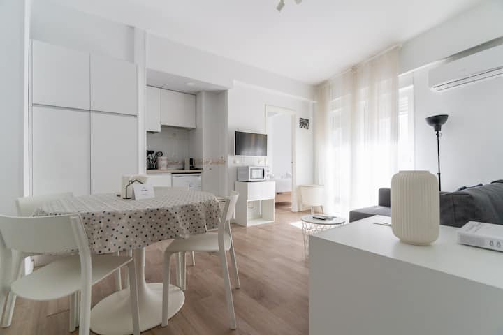 Central & Cozy - 1bedroom 1bathroom -Sol - Madrid