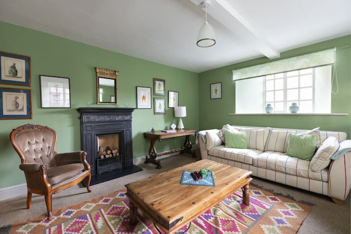 Bishop Lightfoot Cottage - Raby Castle