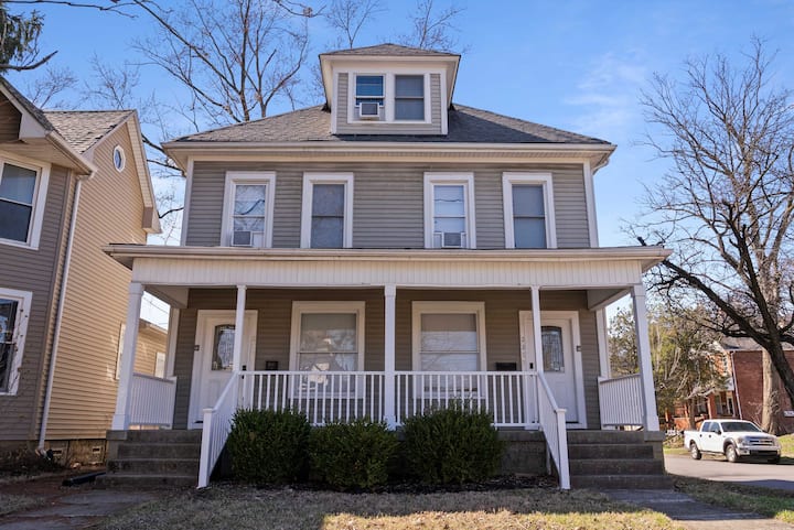 Summit Scholars Suites For 12 - Ohio