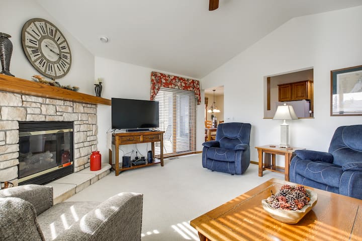 1 Mi To Beach & Indoor Pool: Egg Harbor Escape! - Egg Harbor, WI