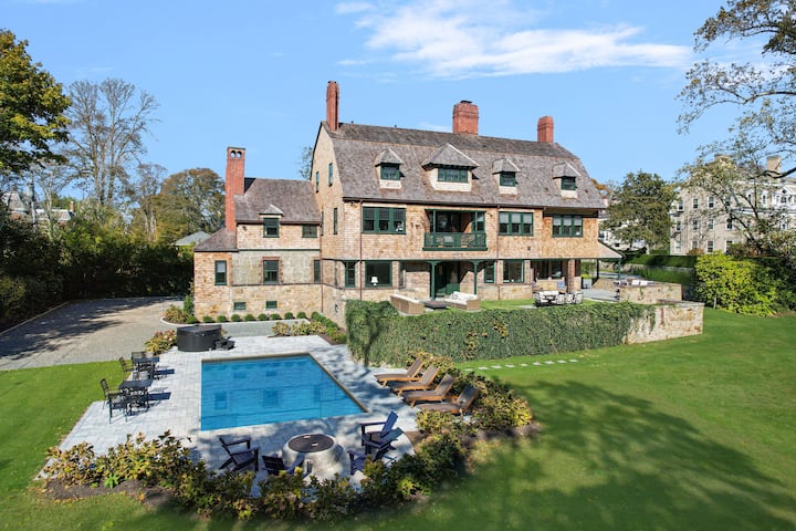 Luxury Newport Estate - Newport, RI